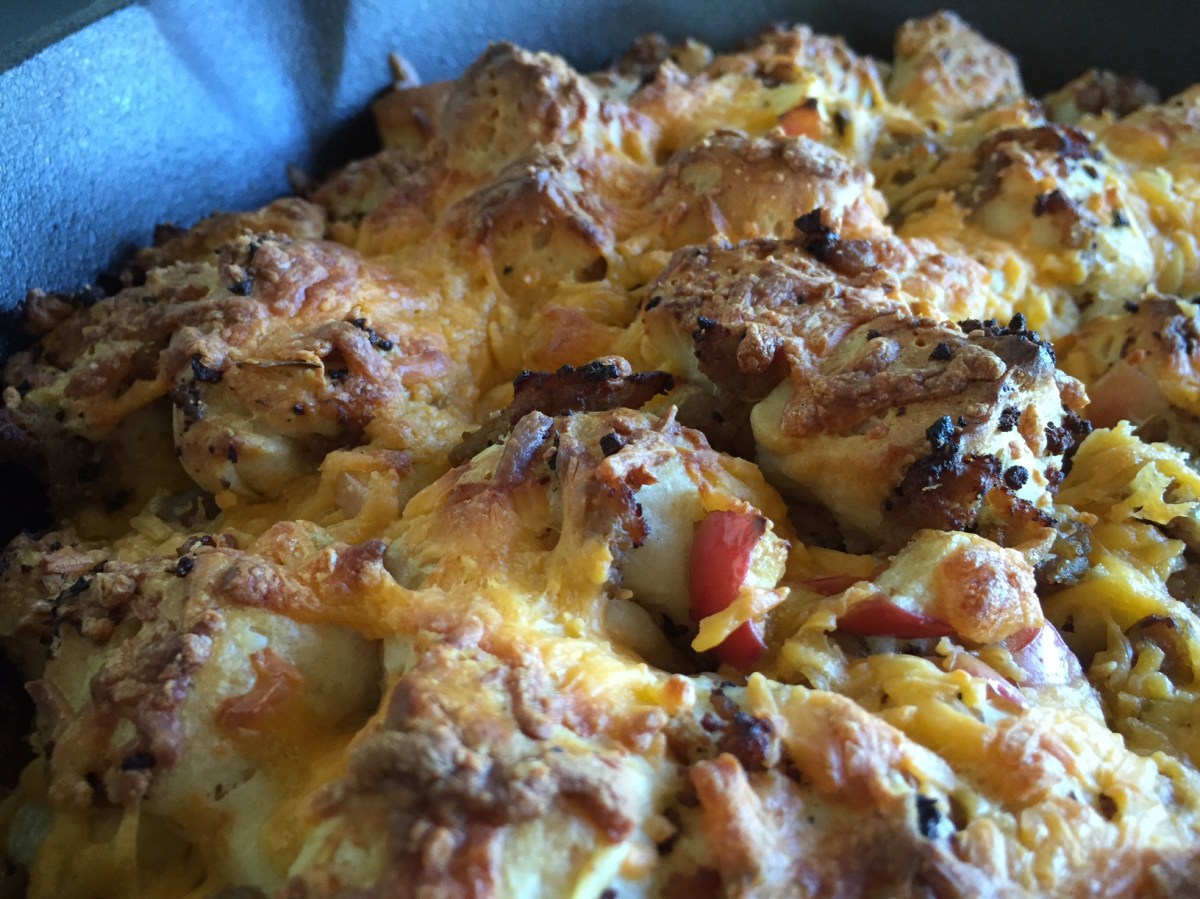 Recipe: Apple, Sausage & Cheddar Monkey Bread | Kinetic Fix